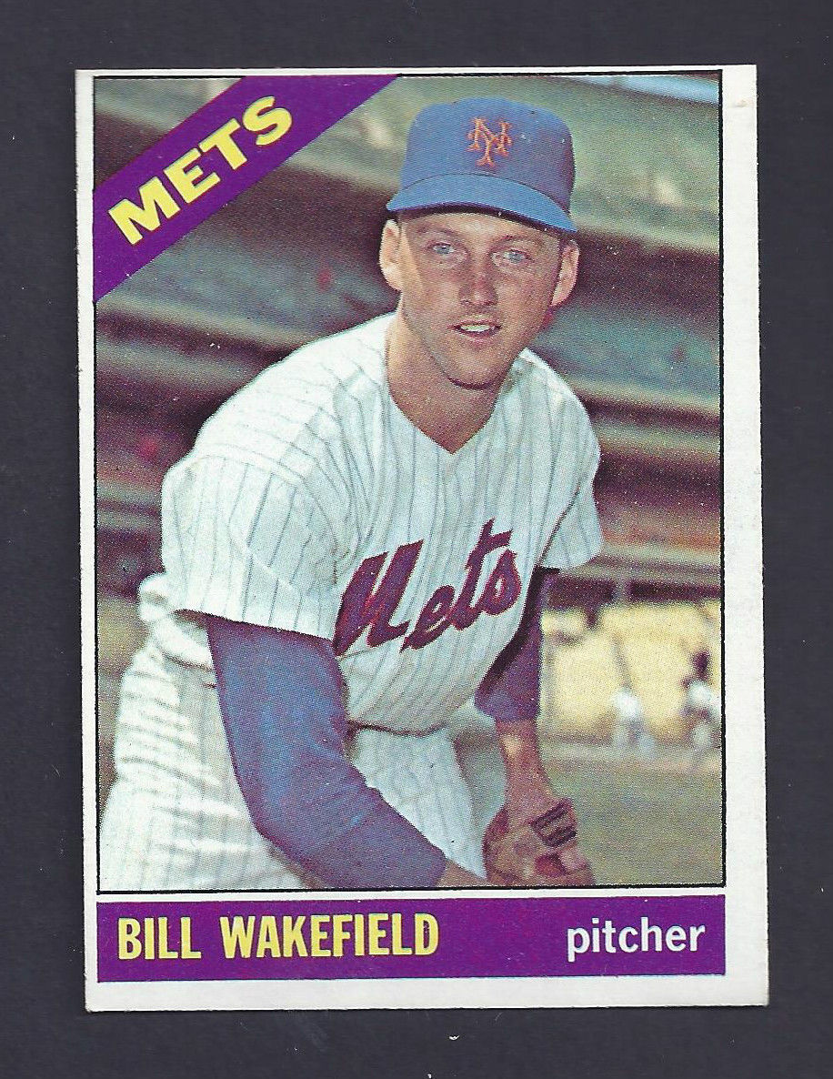 Photos: Charting Mets Uniforms Through Baseball Cards – Blogging Mets